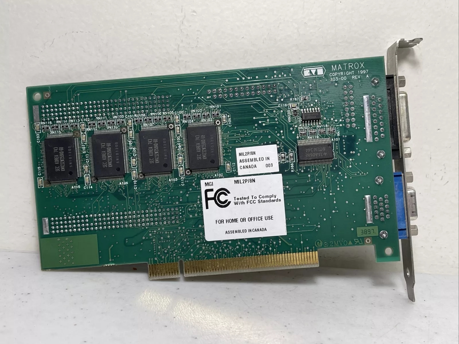 DOS Days - Matrox MGA Millennium II (1997)